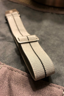Parachute Style Elastic Dive Strap - No Pass - Gray with Black Stripe